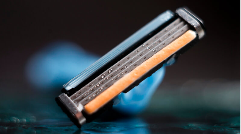 Tips to soothe razor bumps and burns - Vaya News