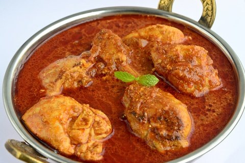 Chicken Curry Recipes, How to make Chicken Curry Recipes - Vaya.in